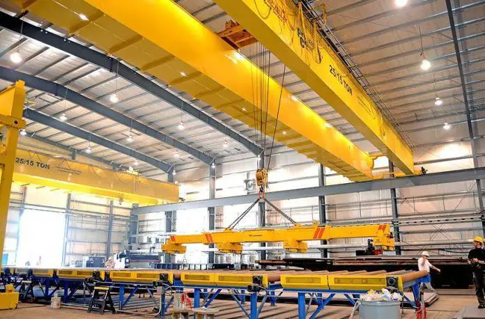 Moving Wheel Loads from Overhead Electric Travelling Cranes - Structville