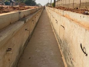 Hydraulic Design of Open Channel Drainage Structures - Structville